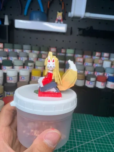 我的世界YSM酒狐蹲坐 来自 十七酱 MakerWorld：免费下载 3D 模型