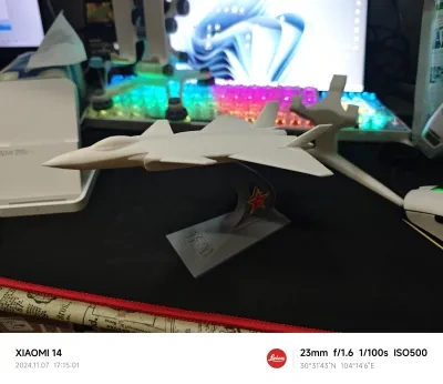 歼20（j20） 来自 3D造物主MakerWorld：免费下载 3D 模型