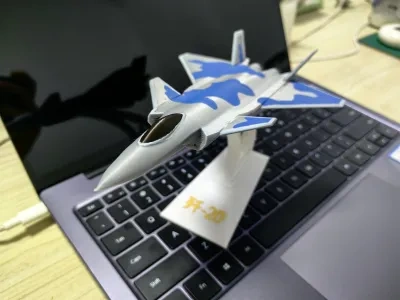 歼20（j20） 来自 3D造物主MakerWorld：免费下载 3D 模型
