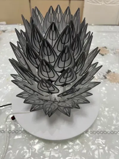 棱镜花瓣——Bambu Lab LED套件版 来自 Modular Mapping MakerWorld：免费下载 3D 模型