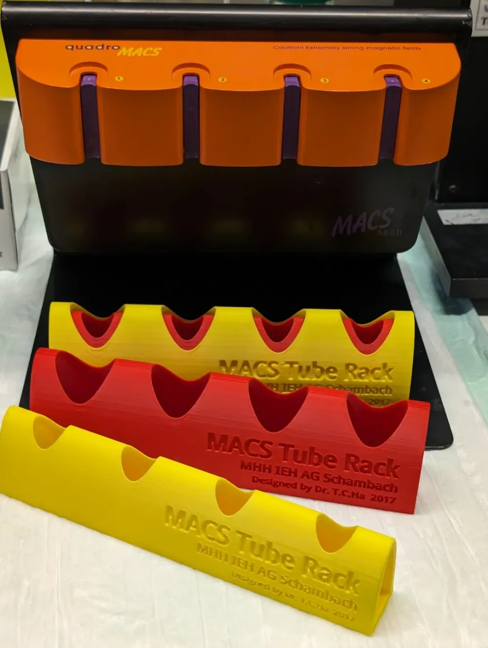 密理腾 MidiMACS 锥形管对齐支架 来自 G__W__MakerWorld：免费下载 3D 模型