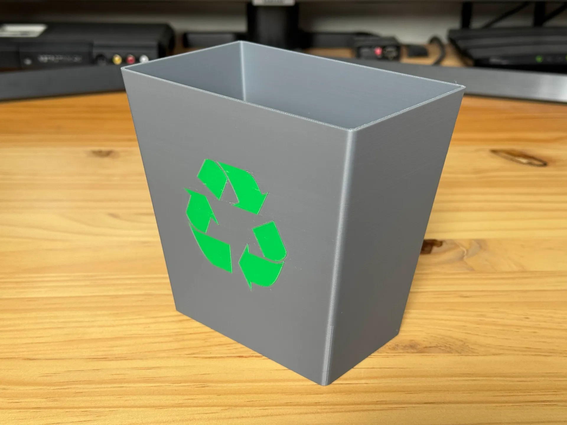 Poop Recycle Bin 95 来自 fwwwn - MakerWorld