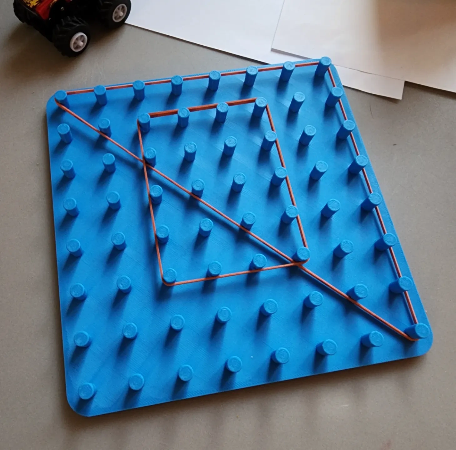Geoboard 来自 entropy - MakerWorld