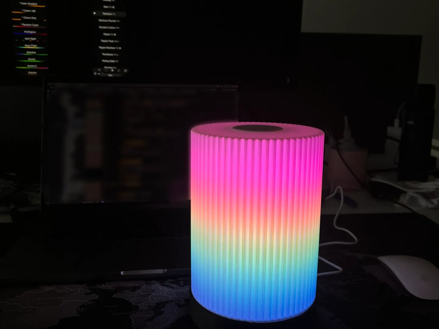 配备ESP32和WLED的智能RGB LED灯 来自 R4_Serhii - MakerWorld