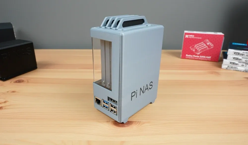 树莓派 5 四盘位 NAS 来自 mklements MakerWorld：免费下载 3D 模型