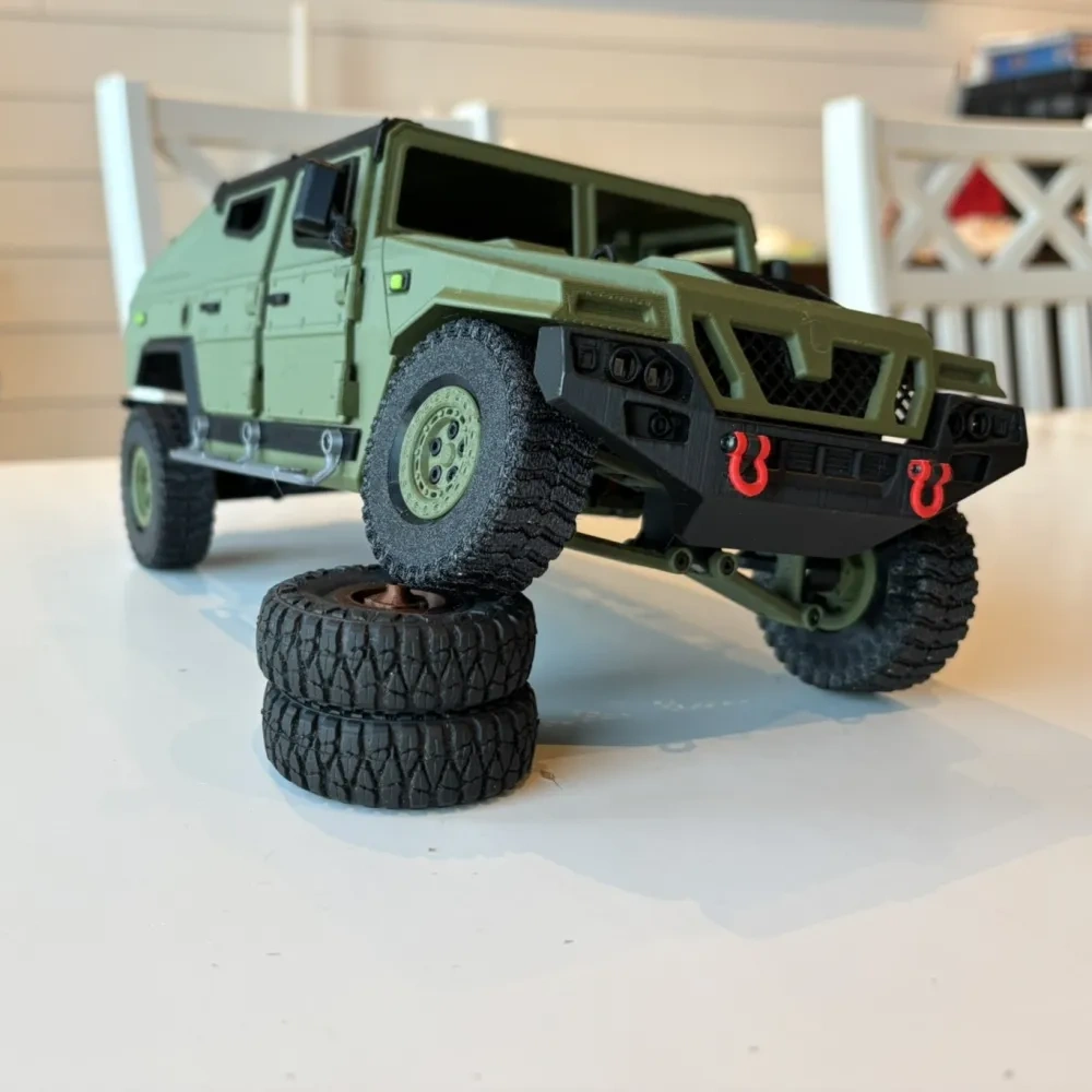 Mini Catmaw - CyberBrick 版本 来自 polymech3d MakerWorld：免费下载 3D 模型