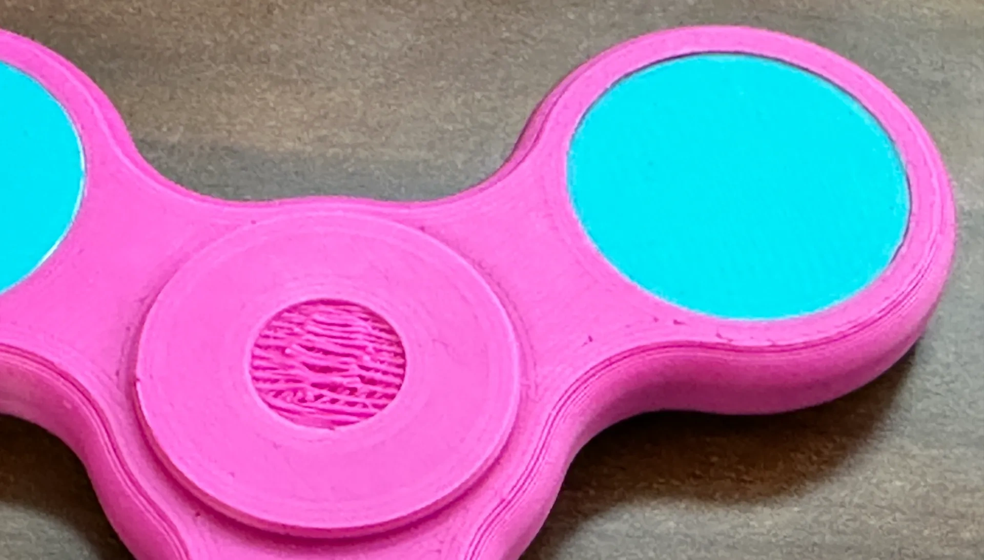 解压陀螺内嵌件 来自 Col_Man - MakerWorld