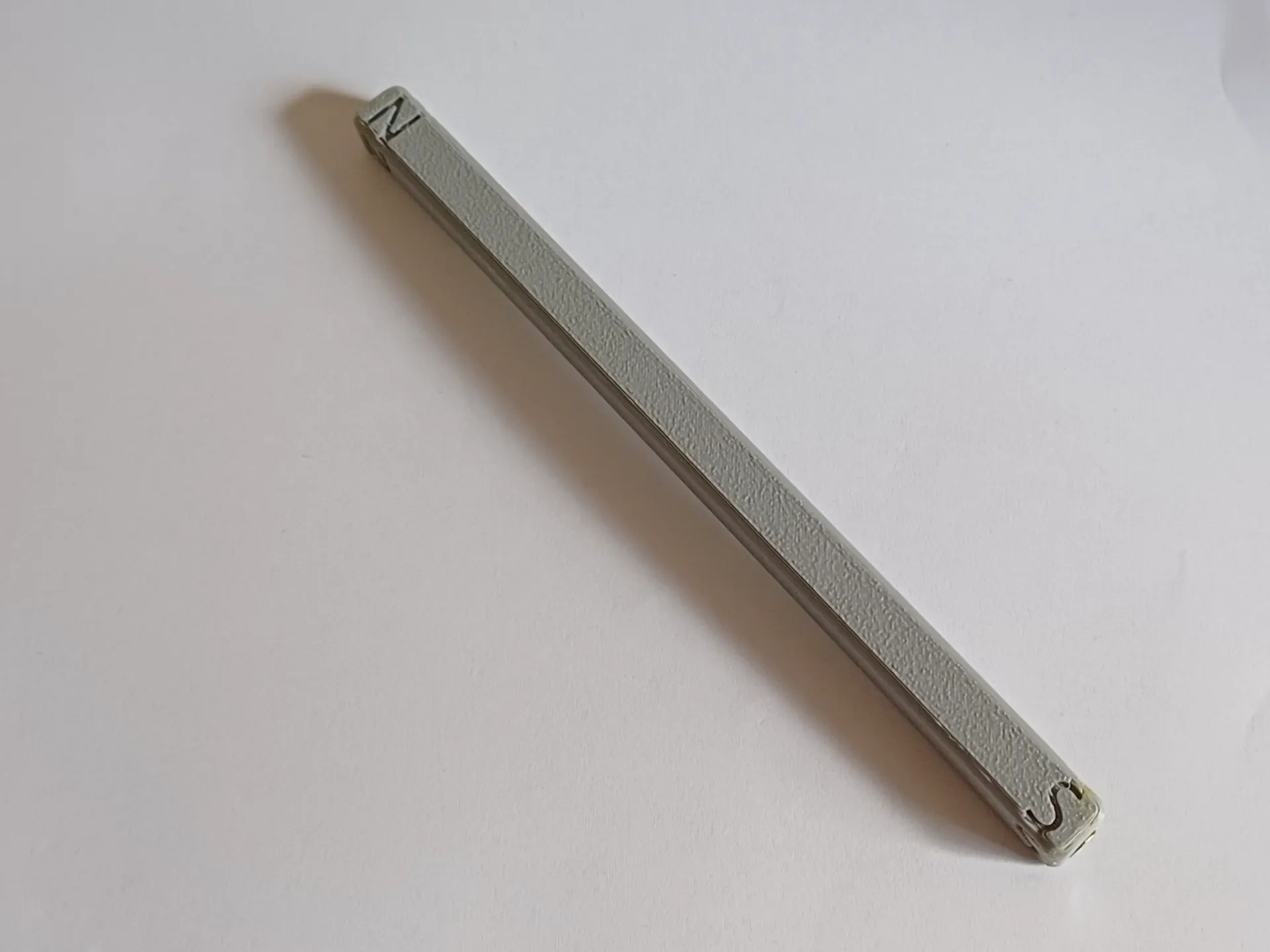 Magnet Insertion Tool 来自 Printed_3D - MakerWorld