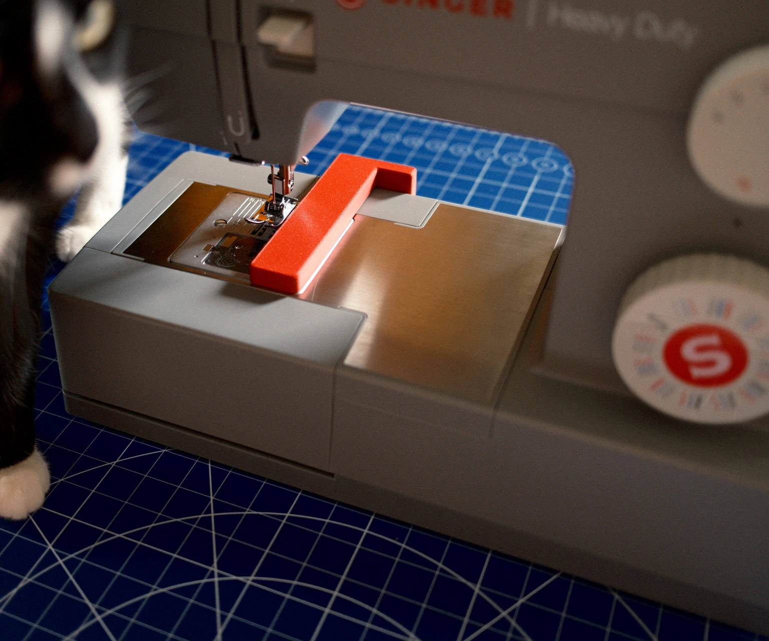 Singer HD Heavy Duty track fence guide rail 来自 christianselig - MakerWorld