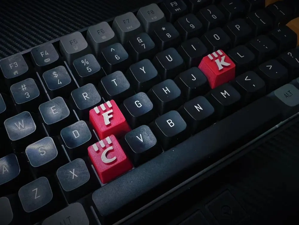 KFC肯德基与ROG败家之眼联名键帽套盒 来自 小路3D设计 MakerWorld：免费下载 3D 模型