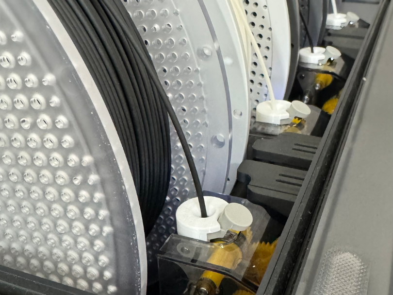 AMS上下料口保护罩子 来自 GONG-CHEN - MakerWorld