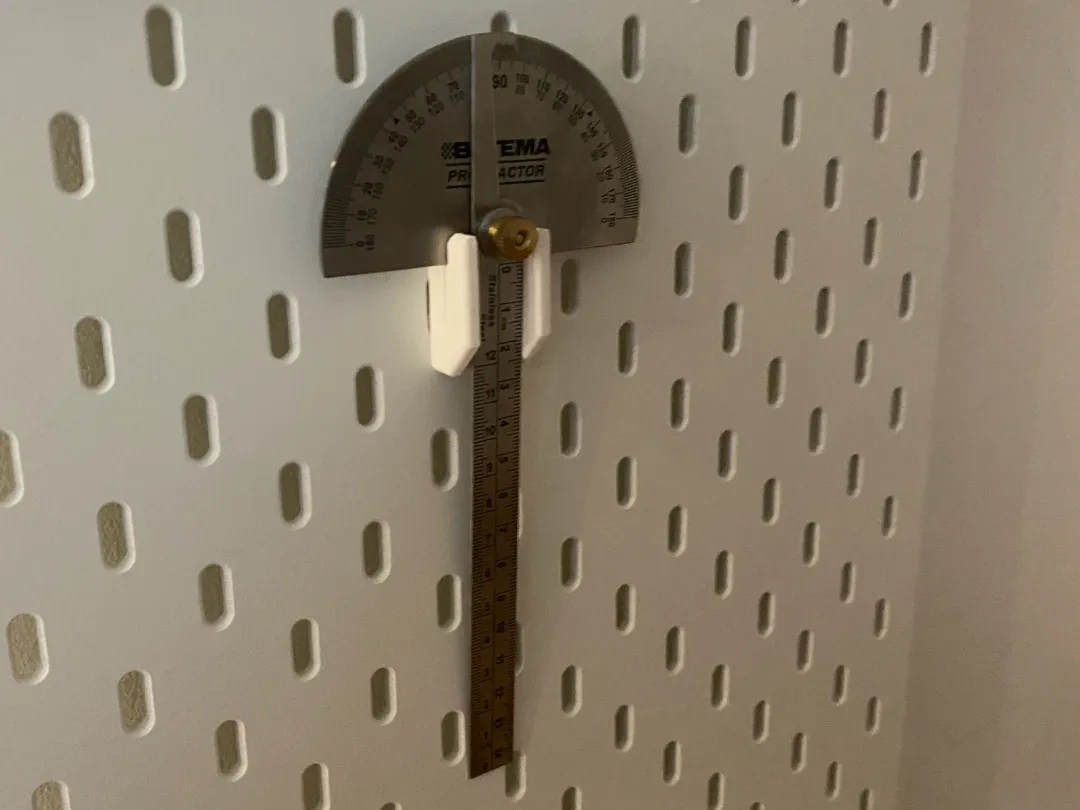 Skadis protractor holder 来自 eddanbov - MakerWorld