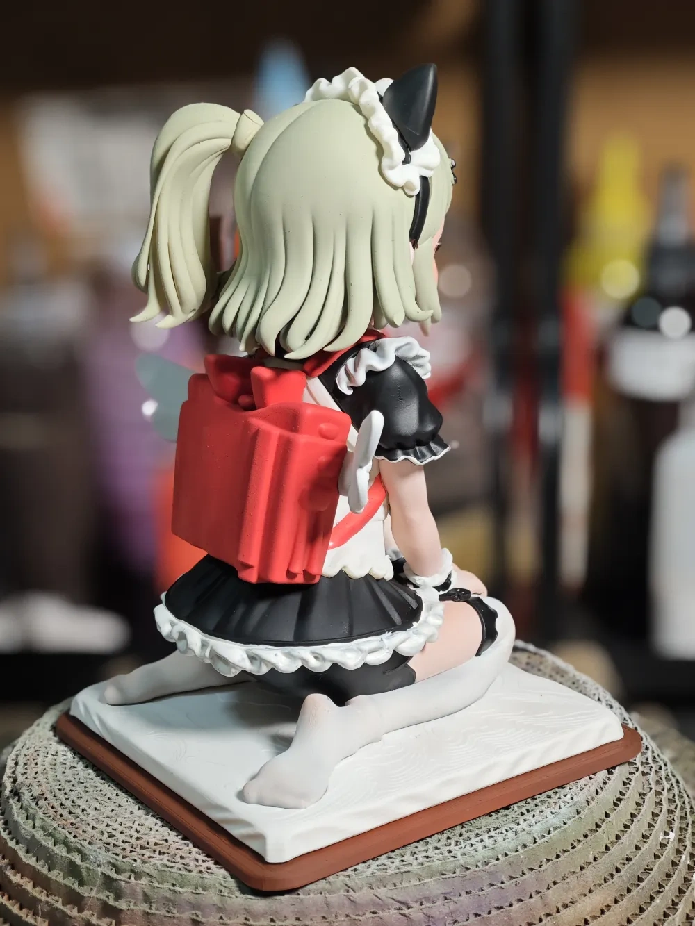 《绝区零》千夏 坐姿 可爱 女仆装 手办 高18cm 已分件 易上色 多色打印 AMS - 免费 3D 打印模型 - MakerWorld