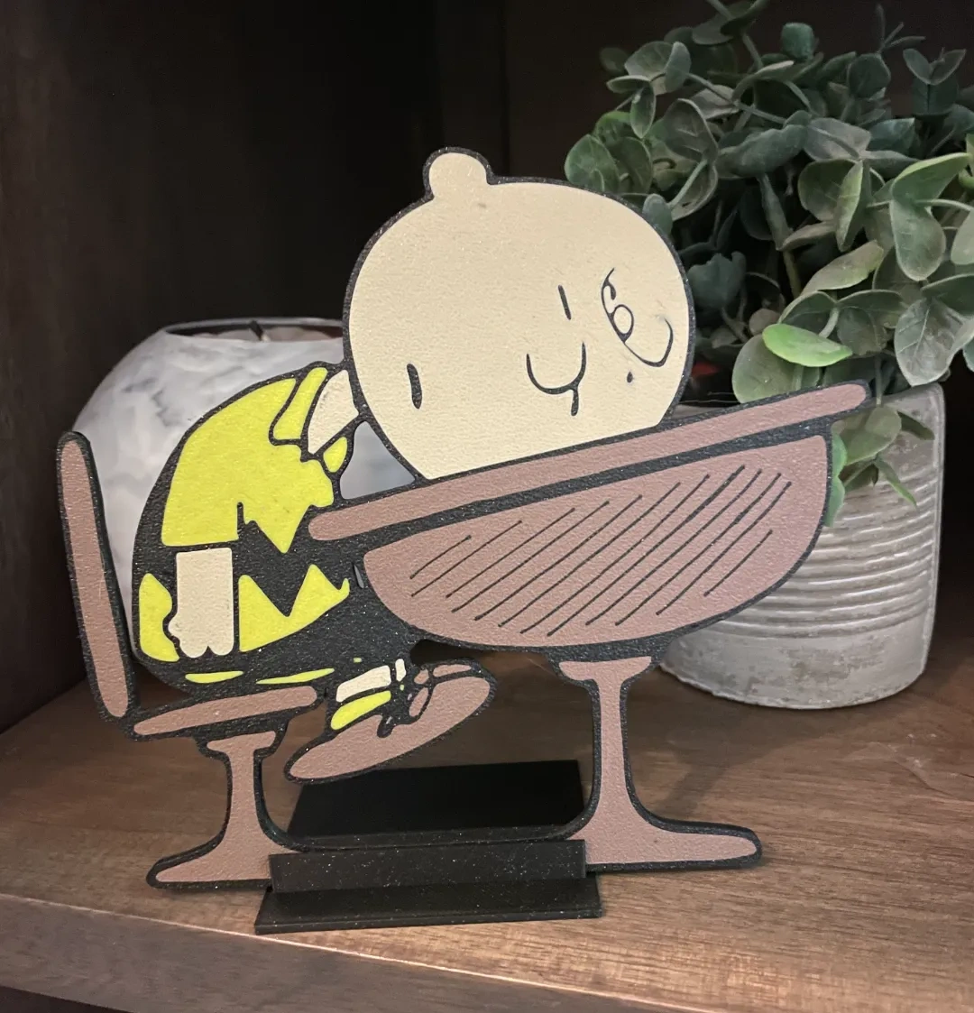 Charlie Brown Display / 4 color / Stand / Wall Art 来自 3D Prints This ...