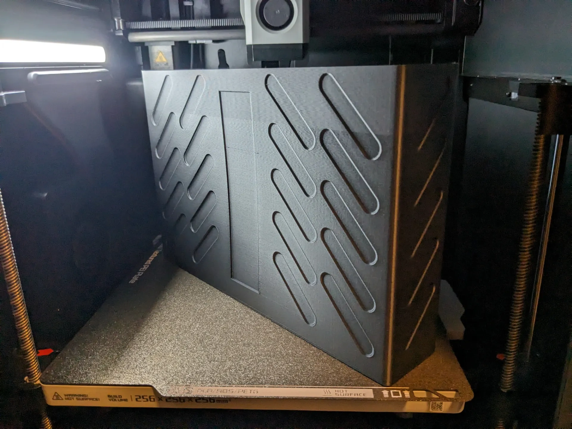 Poop Chute XL - 170g 来自 KobaRiley MakerWorld：免费下载 3D 模型