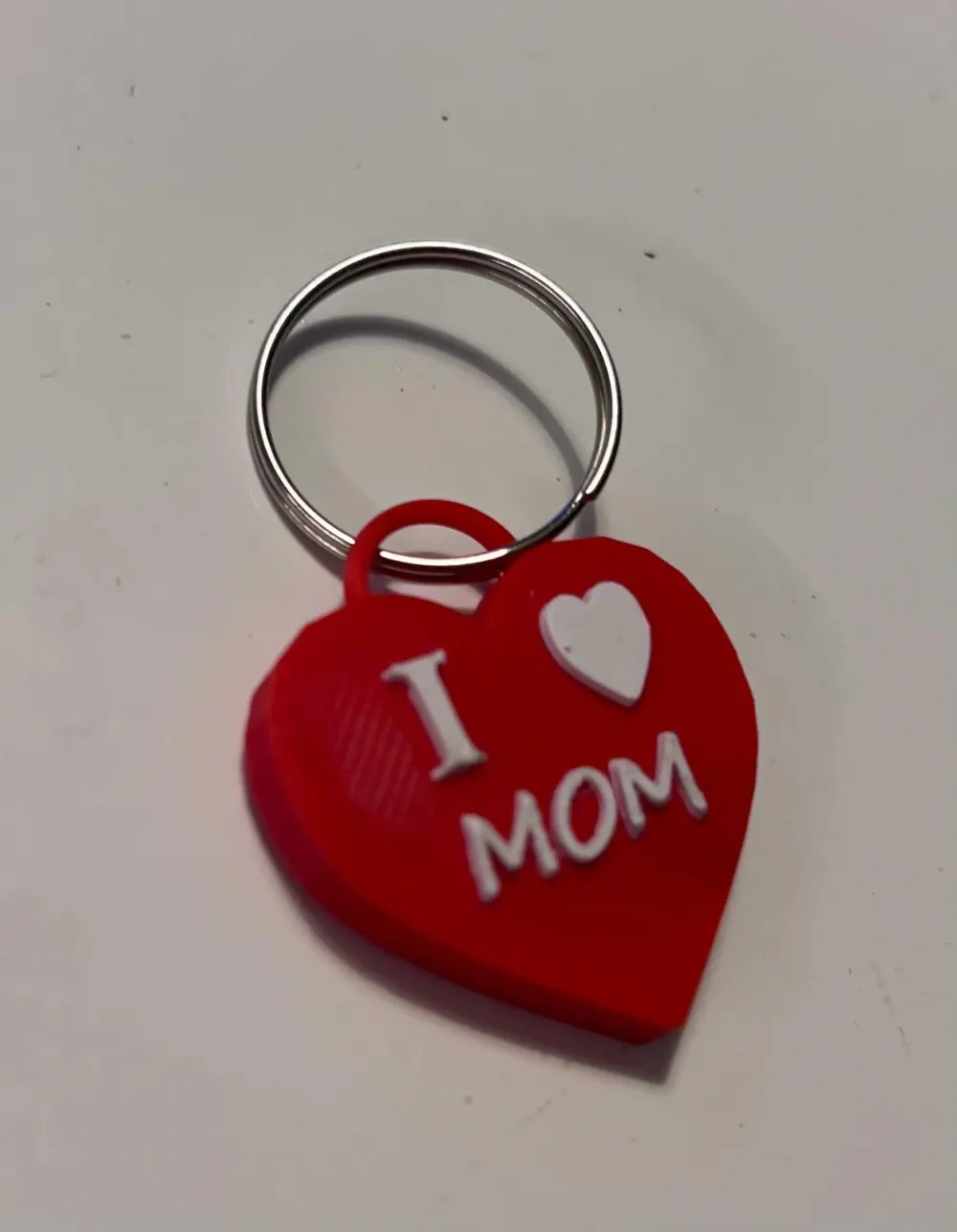 Anhänger I Love My Mom - 免费 3D 打印模型 - MakerWorld