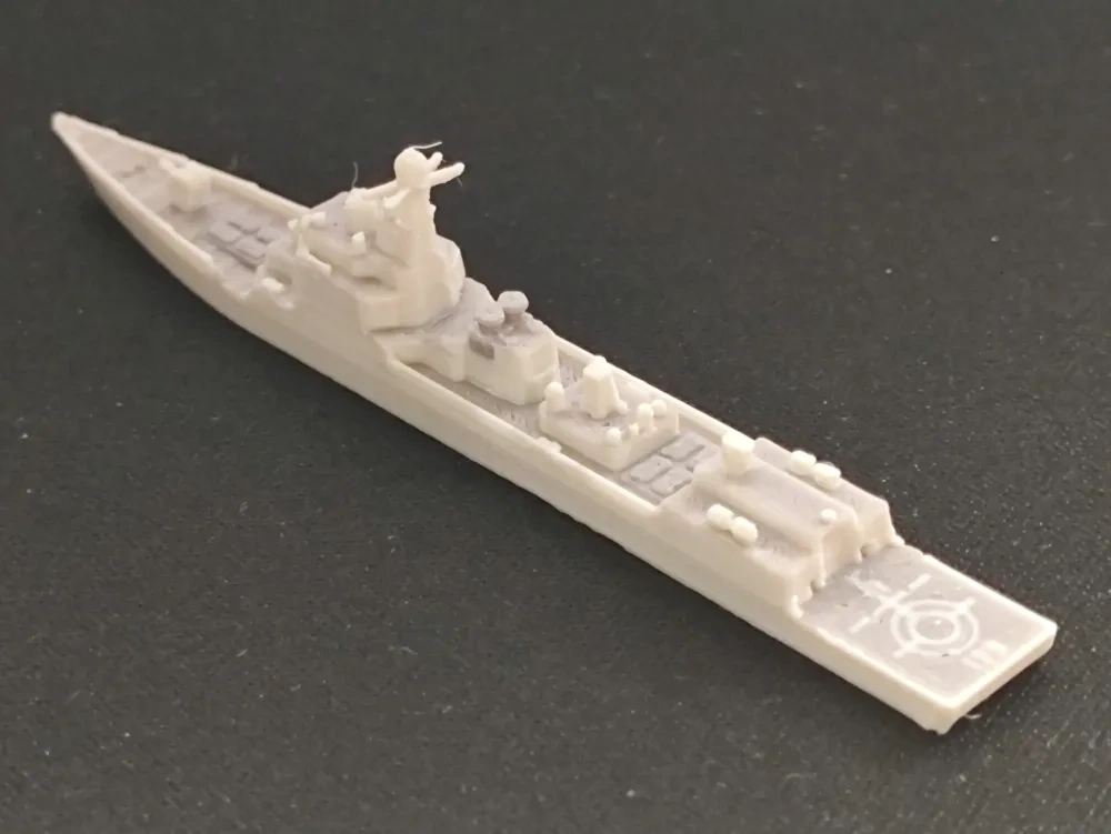 052D长沙舰 1：2000 冰箱贴 来自 redghost13 MakerWorld：免费下载 3D 模型