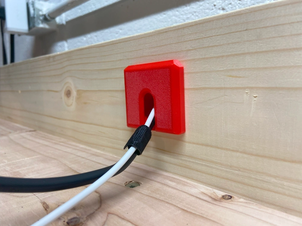 Cable Grommet + Slide Covers 来自 ExtremeElementz - MakerWorld