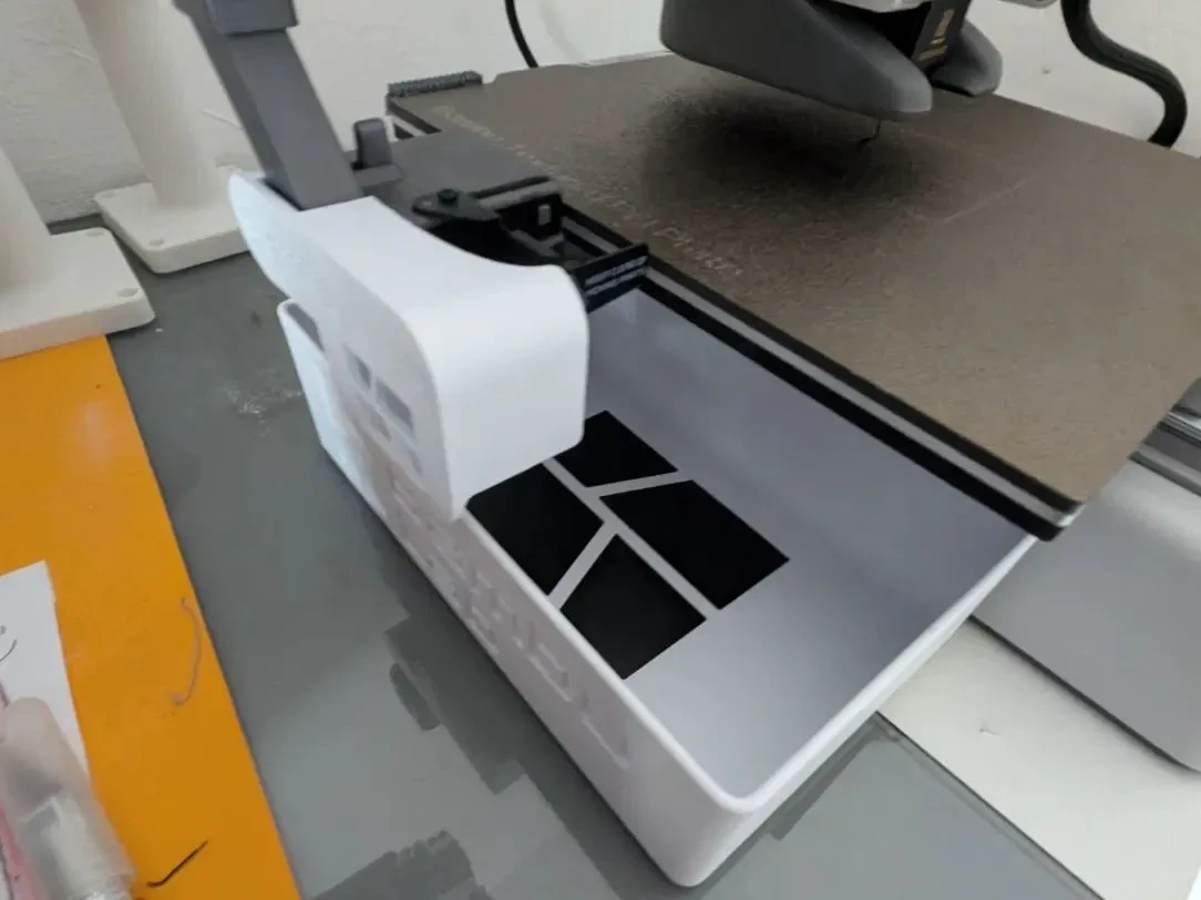 A1/A1 Mini Poop Deflector 来自 Spin3D - MakerWorld