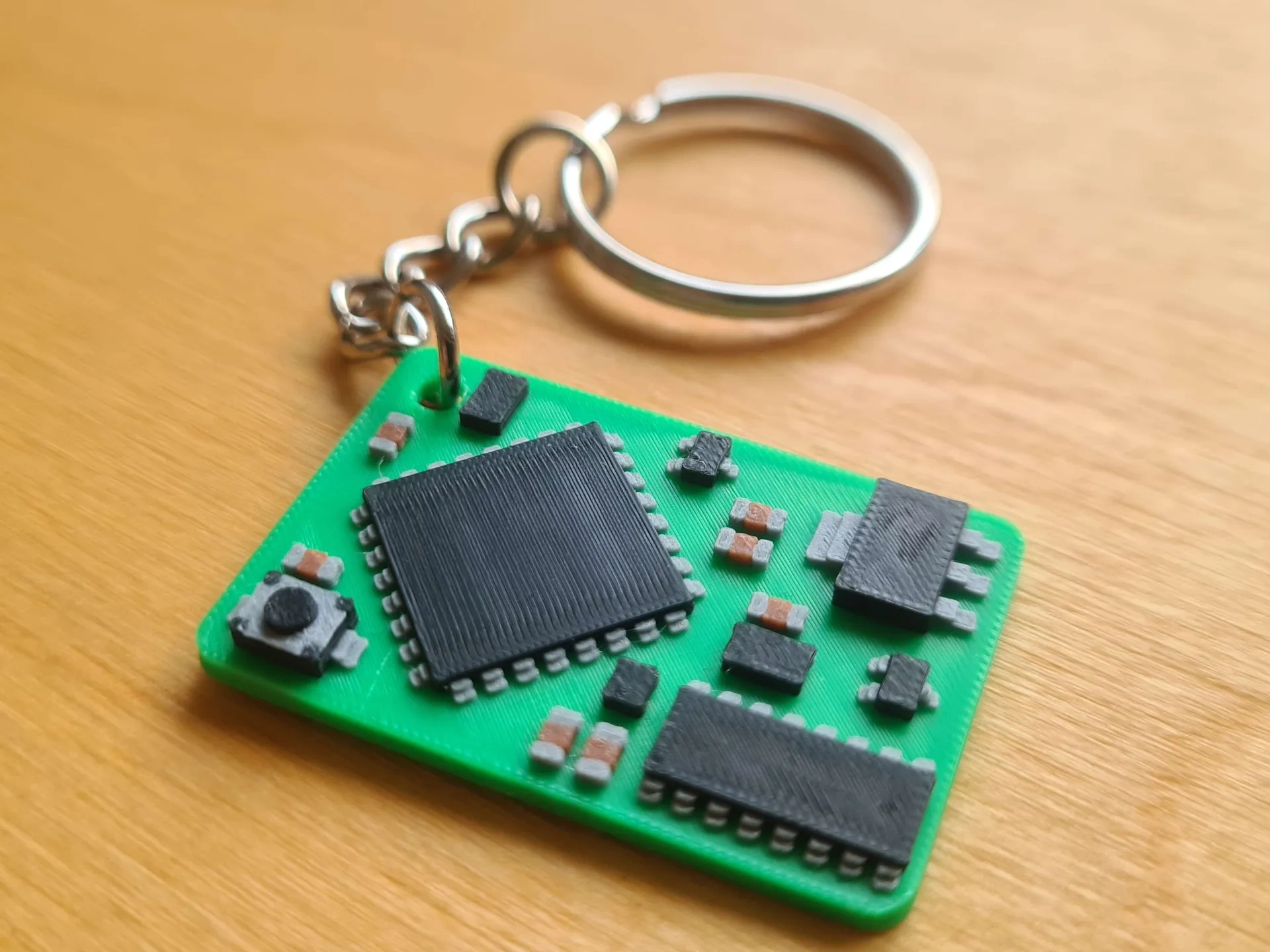 PCB 钥匙扣 来自 Molodos - MakerWorld