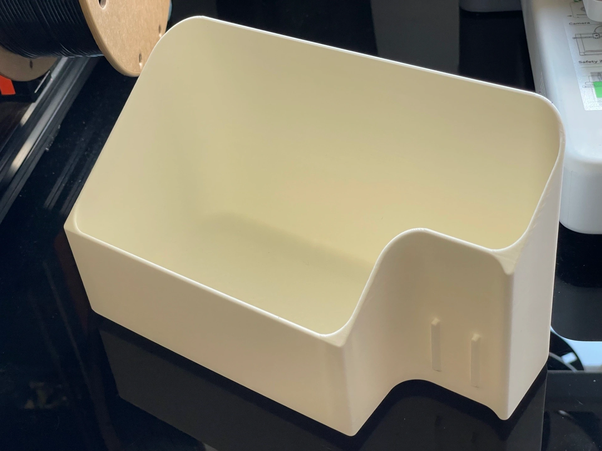 Bambu Lab A1 | Slim purge bin / basket / bucket 来自 GuyH77 - MakerWorld