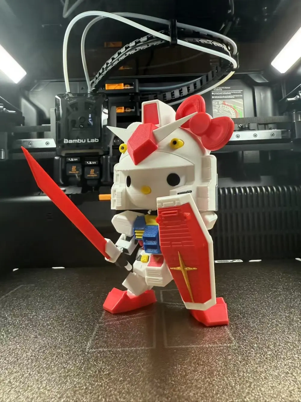 No AMS- 可动HelloKitty高达（近百零件/160g/6.5h） 来自 肌肉弗兰奇 MakerWorld：免费下载 3D 模型