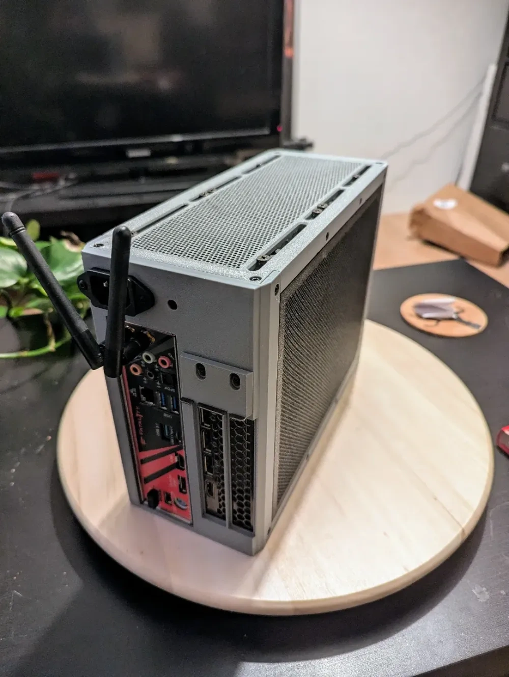 迷你ITX机箱 来自 stiggie91 - MakerWorld