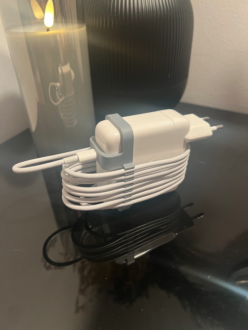 Macbook cable organizer 61W V1 来自 Daniel - MakerWorld