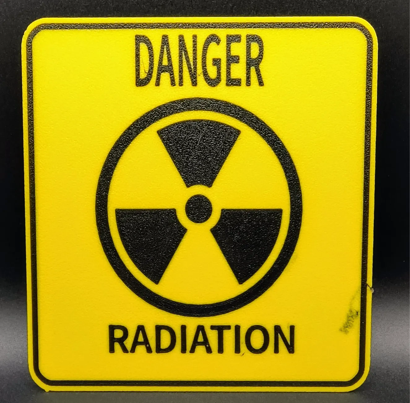 危险辐射标志装饰品 来自 Sproutsfromspace - MakerWorld