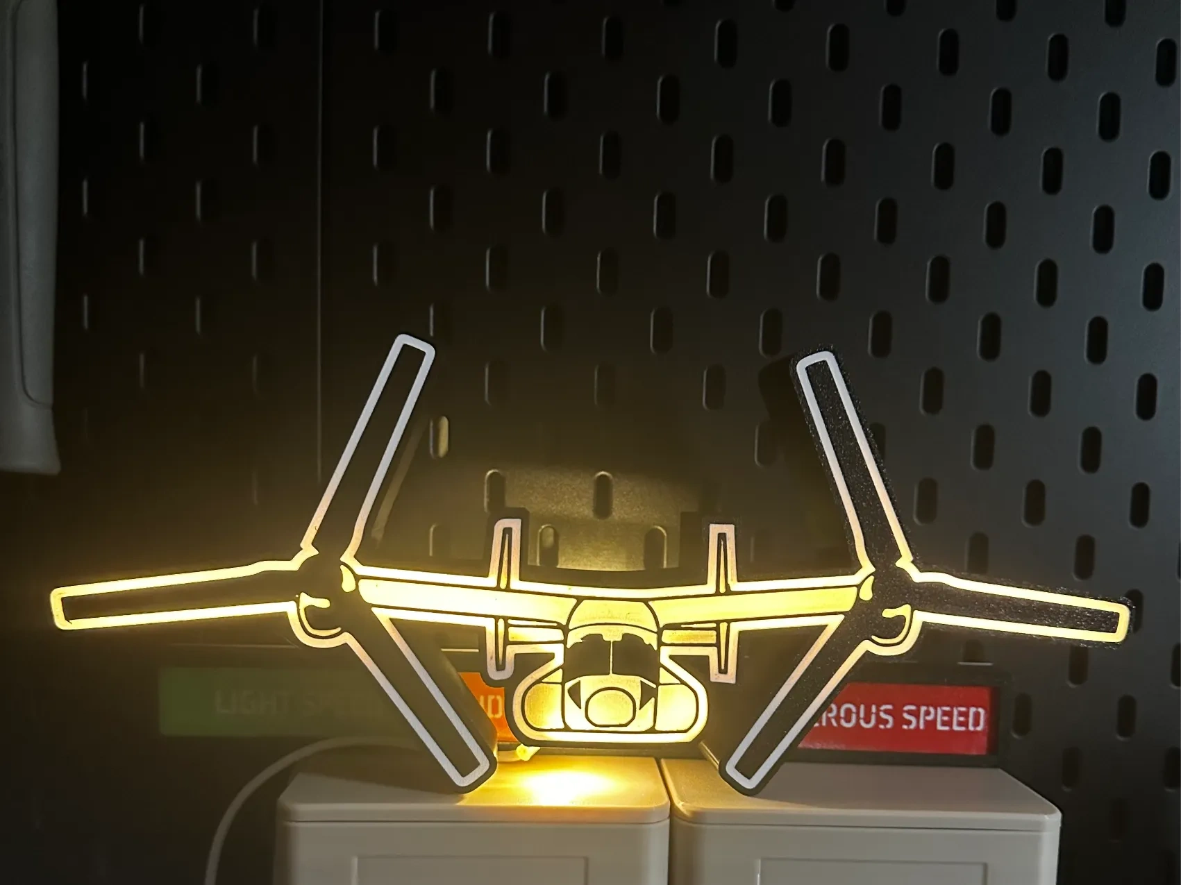 V22 Osprey Light Box 来自 Bufford18 - MakerWorld