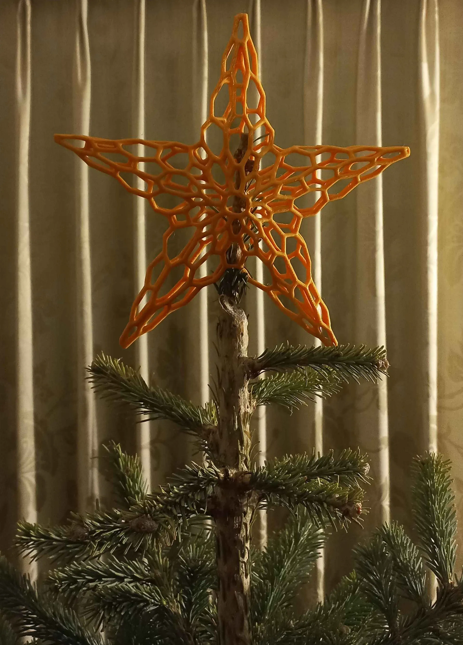 Voronoi 星星 二次创作 - 来自 mosselini1 - MakerWorld