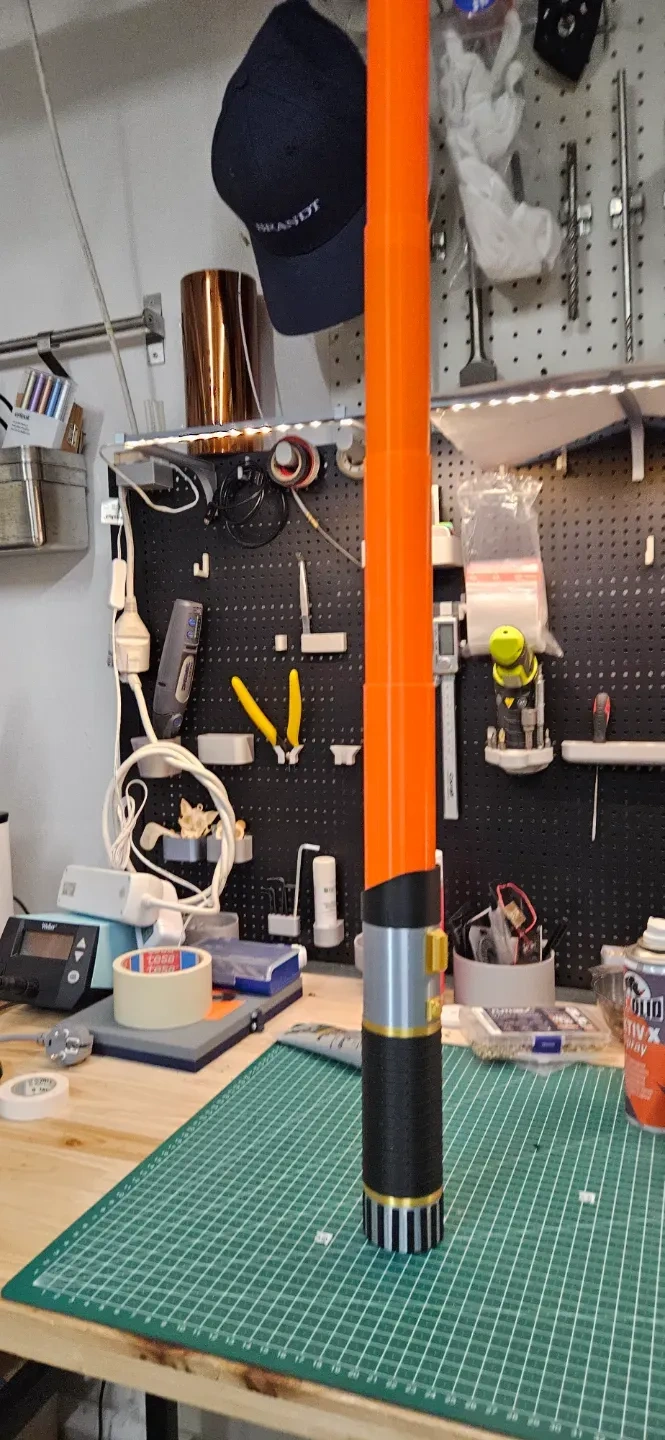 Retractable Lightsaber 来自 lindh3d - MakerWorld