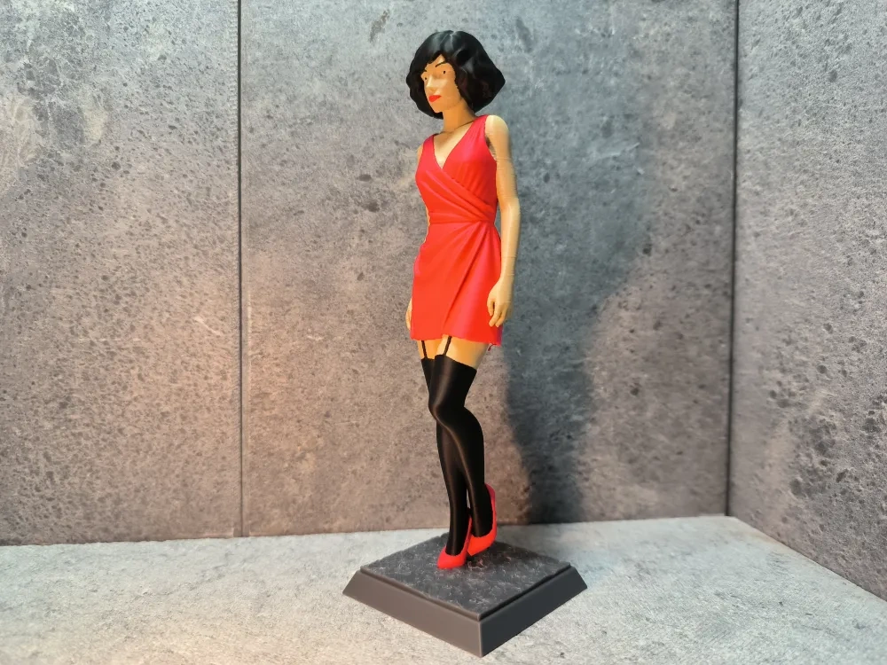 红衣女郎 - 穿着连衣裙的性感女士，带AMS和不带AMS - 免费 3D 打印模型 - MakerWorld