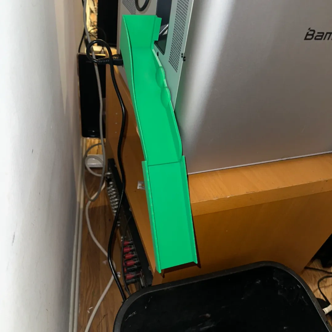 废料斜槽和滑道 来自 Gary Reisman - MakerWorld