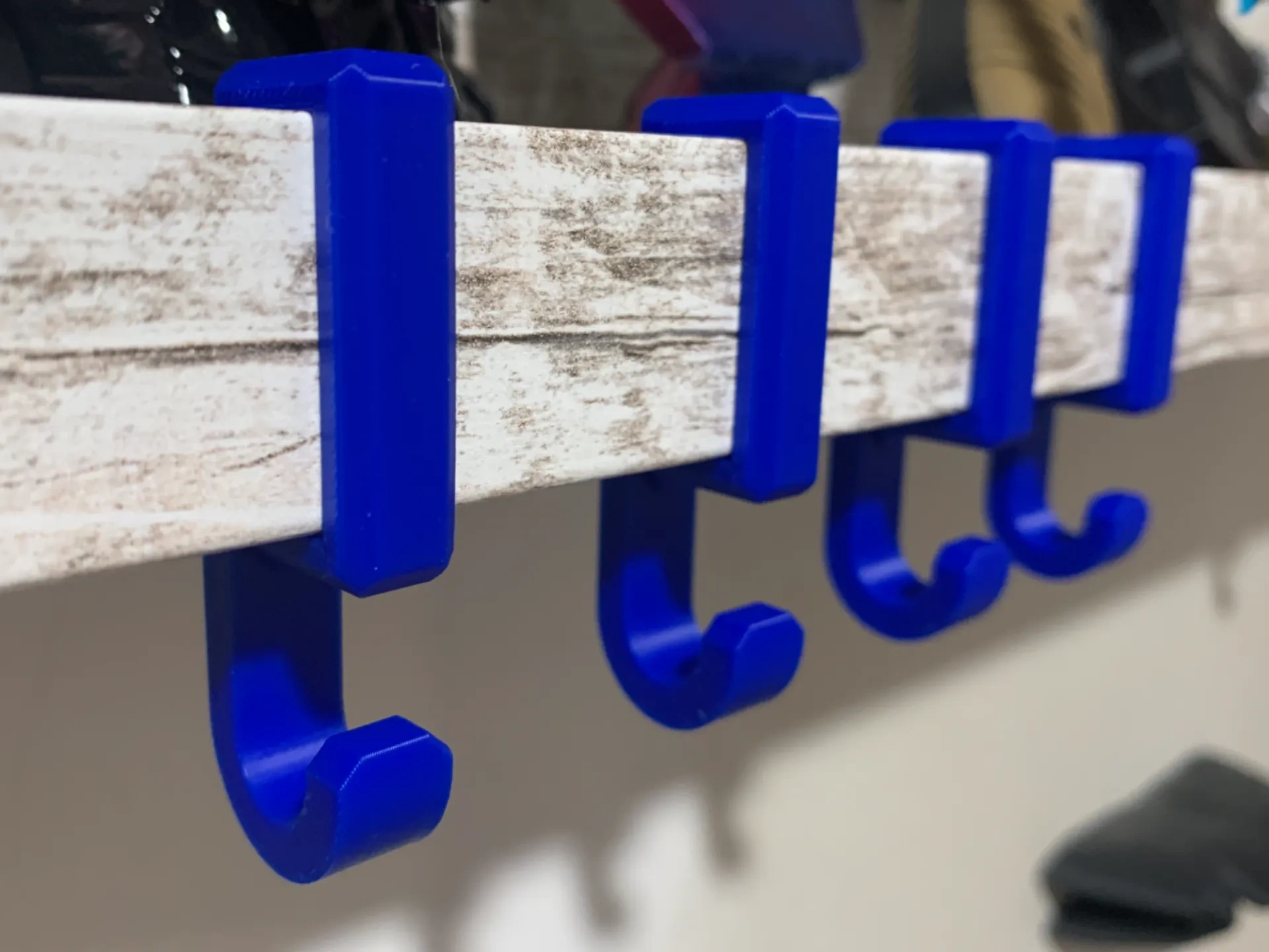 Ikea Mosslanda Shelf Hooks - Two Types 来自 Zzz3DSelkirk - MakerWorld