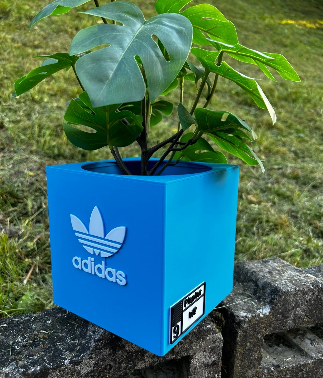 Adidas Pot Planter Vase 来自 WIZZY - MakerWorld
