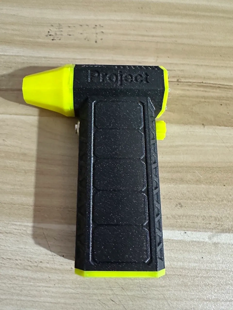 21700暴力风扇 来自 Project-FDM MakerWorld：免费下载 3D 模型