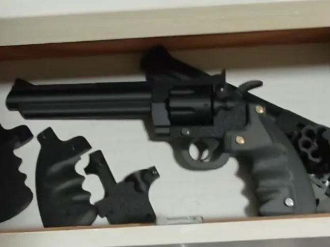 30+ 仿真子弹复制品合集 来自 Rexi Labs MakerWorld：免费下载 3D 模型