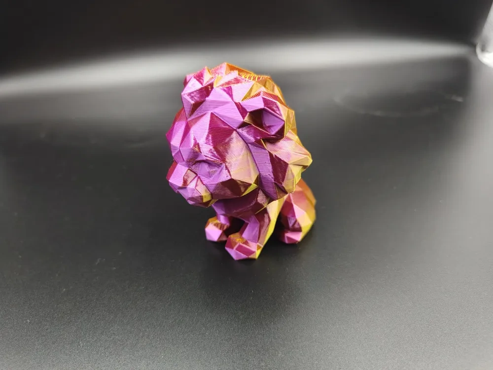 低多边形狮子（polygonal lion） 来自 奇异点造物 MakerWorld：免费下载 3D 模型