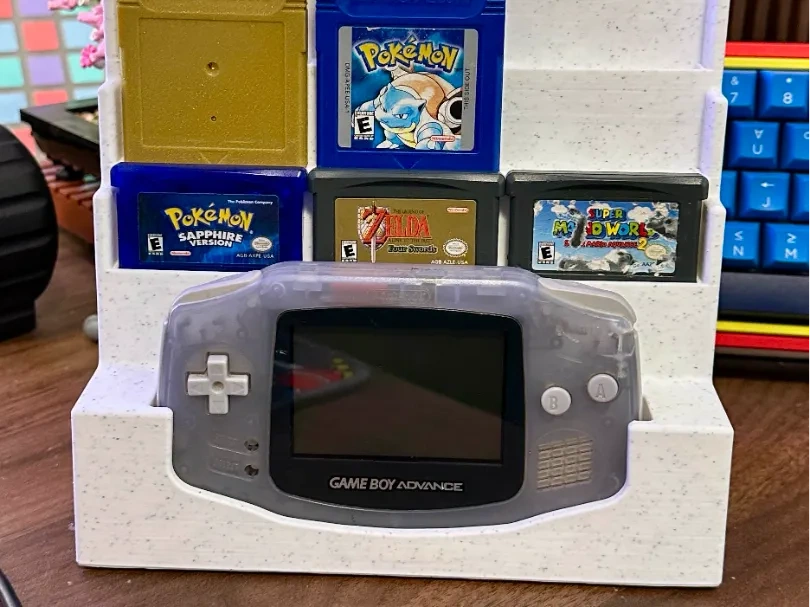 Gameboy Advance and Cartridge Display Stand W/ CAD 来自 JakeP_3D - MakerWorld
