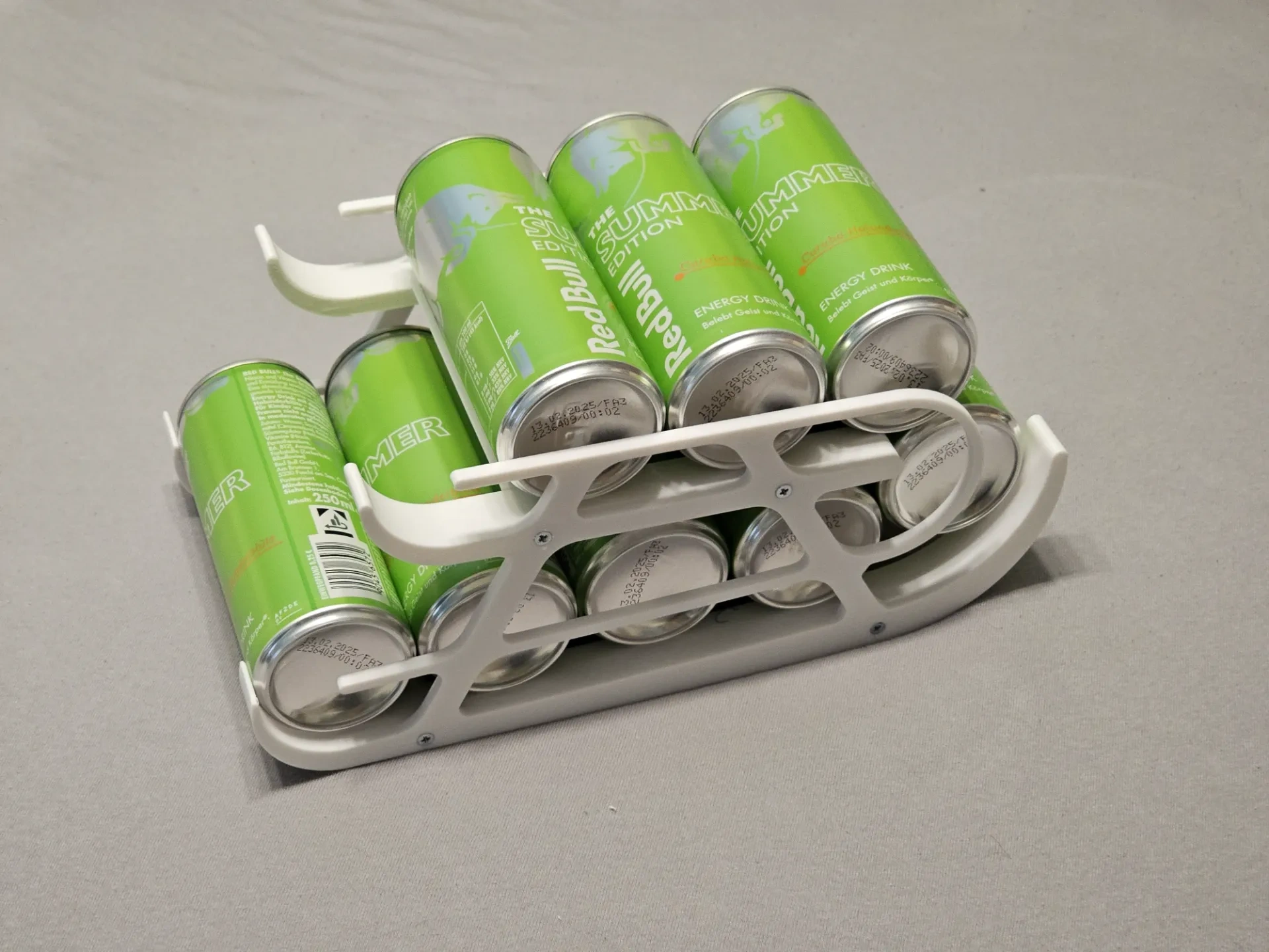 Red Bull can dispenser 来自 BenniBiene - MakerWorld