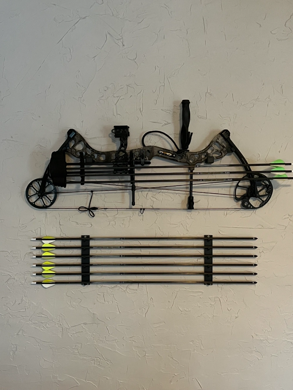Bow and Arrow Wall Mount 来自 Little Mac Designs - MakerWorld