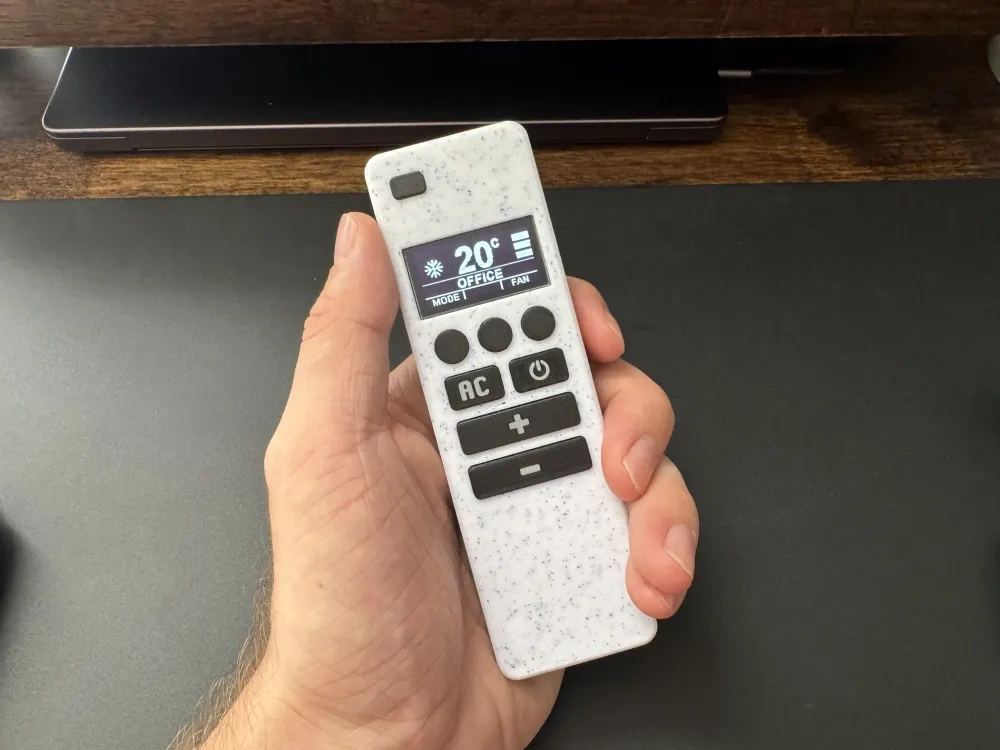 Home Assistant ESPHome 带OLED显示屏的遥控器！ 来自 plugowski MakerWorld：免费下载 3D 模型