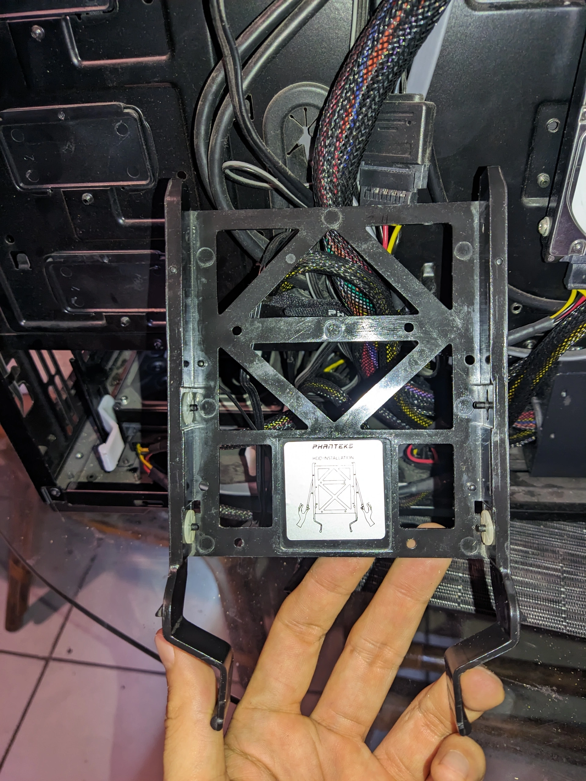 Phanteks HDD Attached Rail 来自 royeiror - MakerWorld