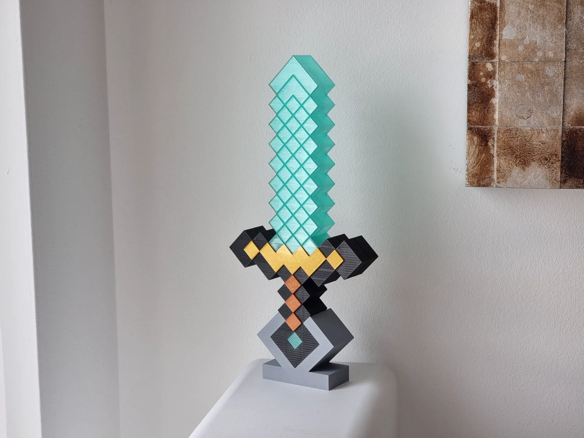 魔法我的世界剑（雕塑/灯） 来自 Basti85 MakerWorld：免费下载 3D 模型