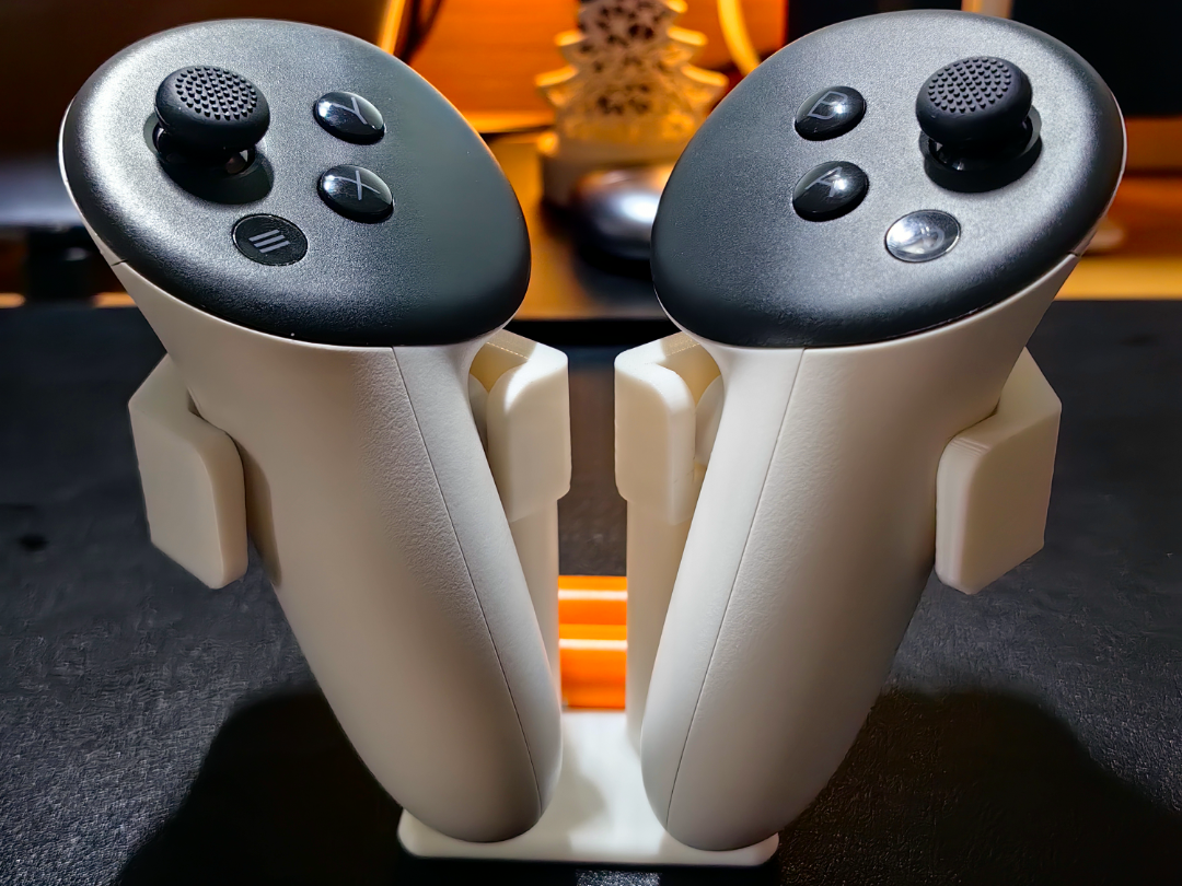 VR手柄支架带电池槽（兼容q3与p4u） 来自 寒峰jh - MakerWorld