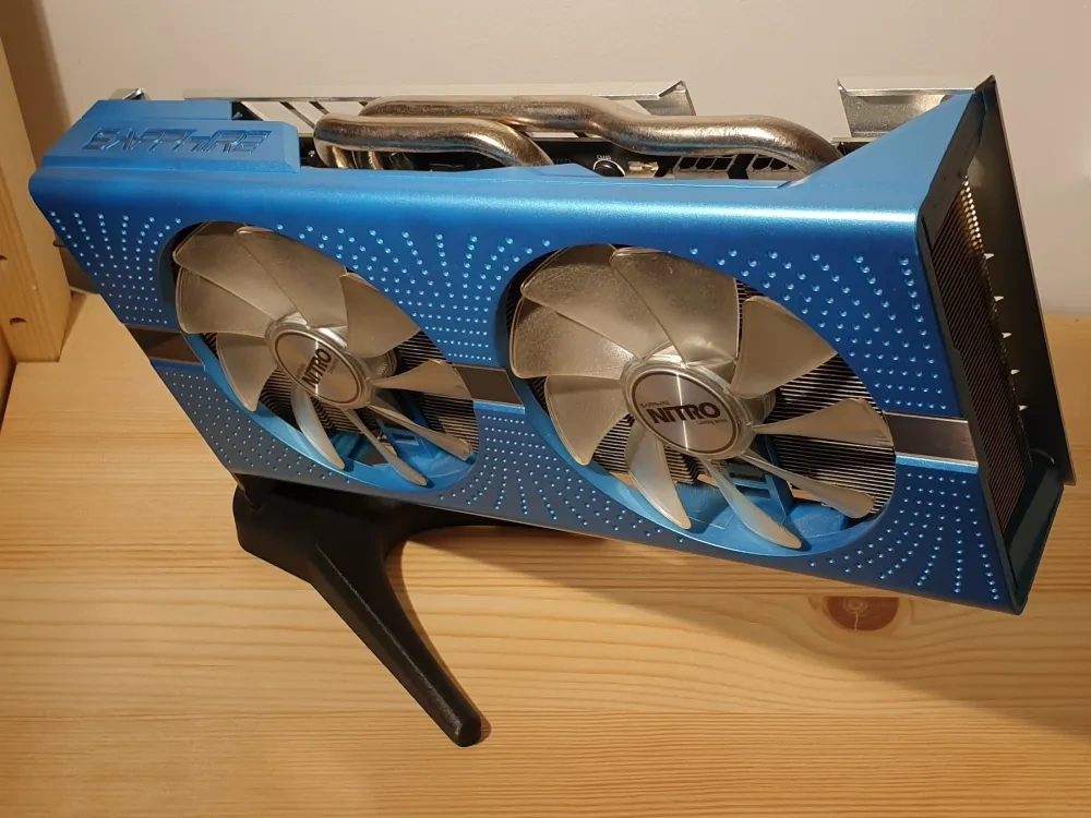 双槽位 GPU 支架，免支撑 - 免费 3D 打印模型 - MakerWorld