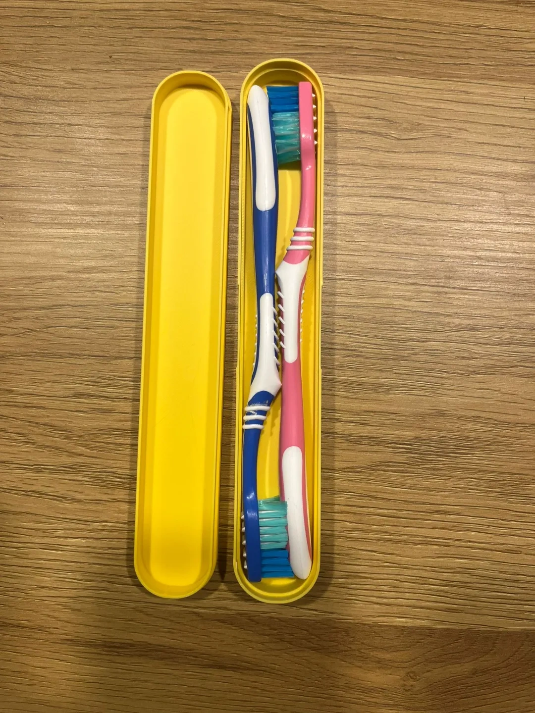 Simple Toothbrush Case 来自 Ovidiu - MakerWorld
