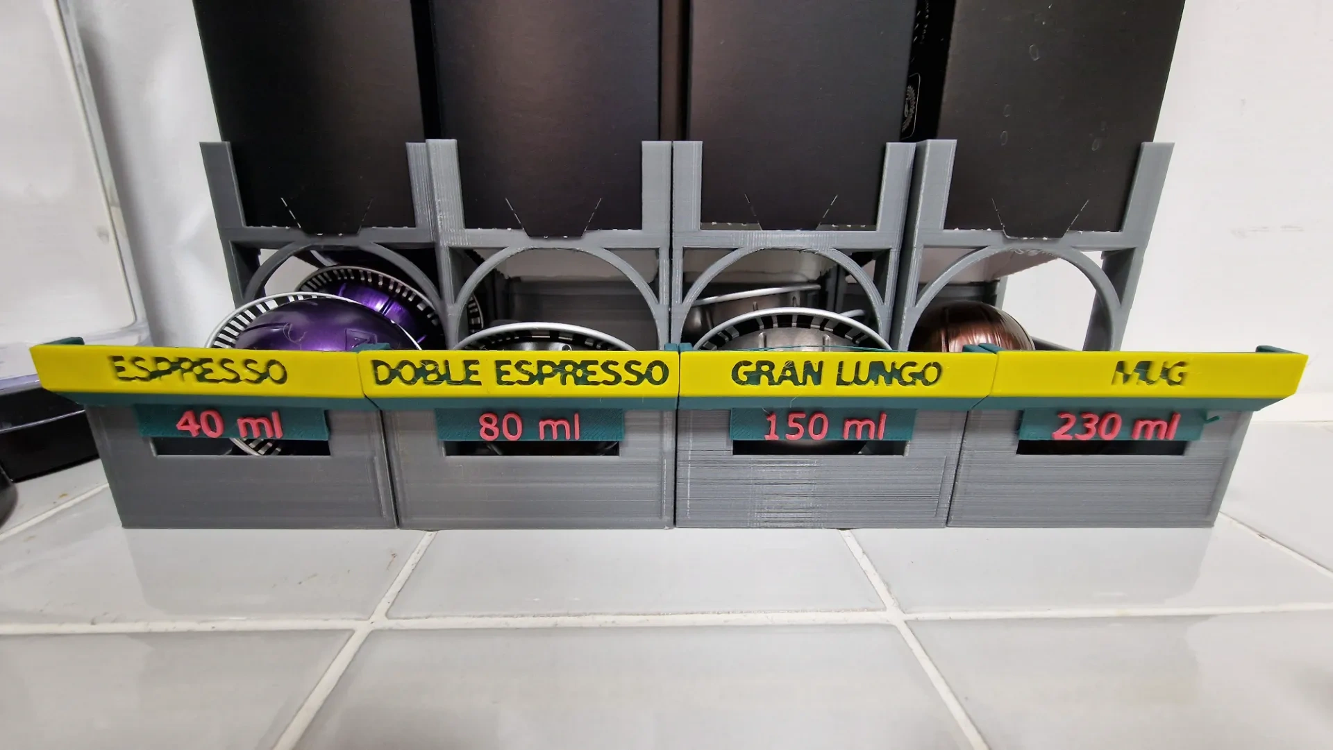Nespresso Vertuo capsule dispenser 来自 QuiqueCrimson - MakerWorld