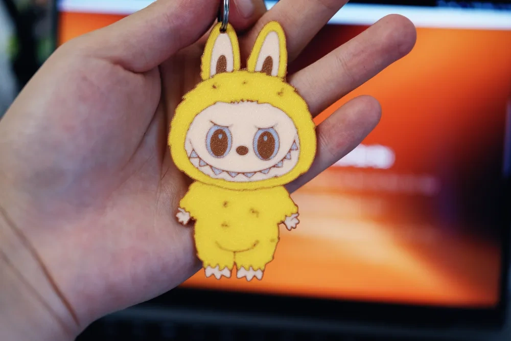 拉布布 (Labubu) 钥匙扣 来自 野子 MakerWorld：免费下载 3D 模型